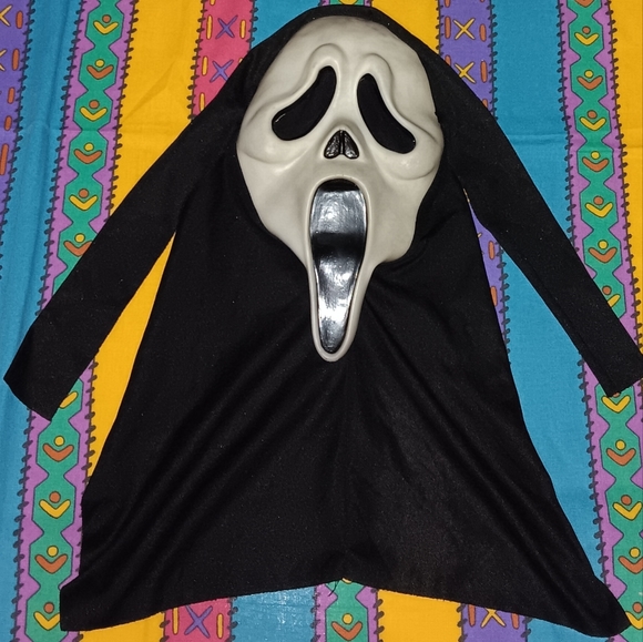 Vintage | Other | 9s Easter Unlimited Scream Ghostface Movie Mask ...